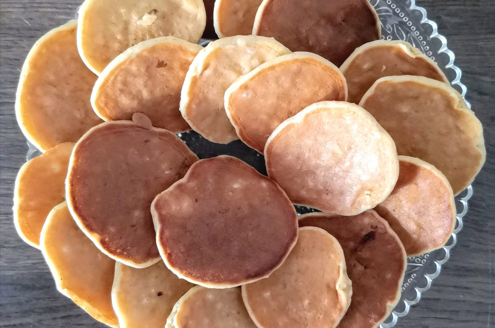 Clatite cu banane – Gatitul e usor